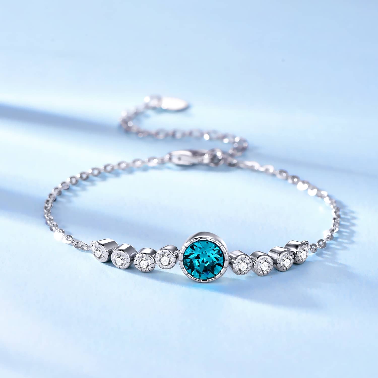 Round Topaz Blue Chain Bracelet